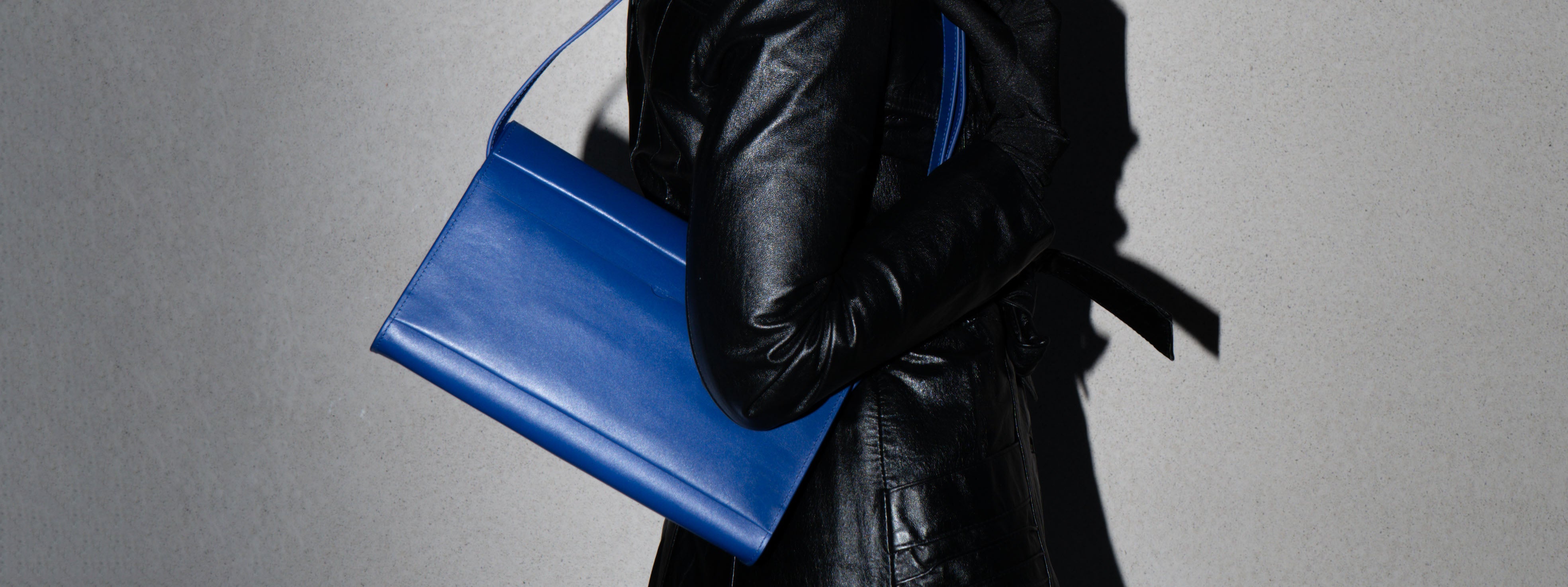 godi. - Full Grain Minimal Leather Bags and Accessories